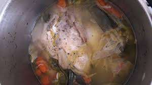 recette poulet bouilli - poule au pot - Tours et culture